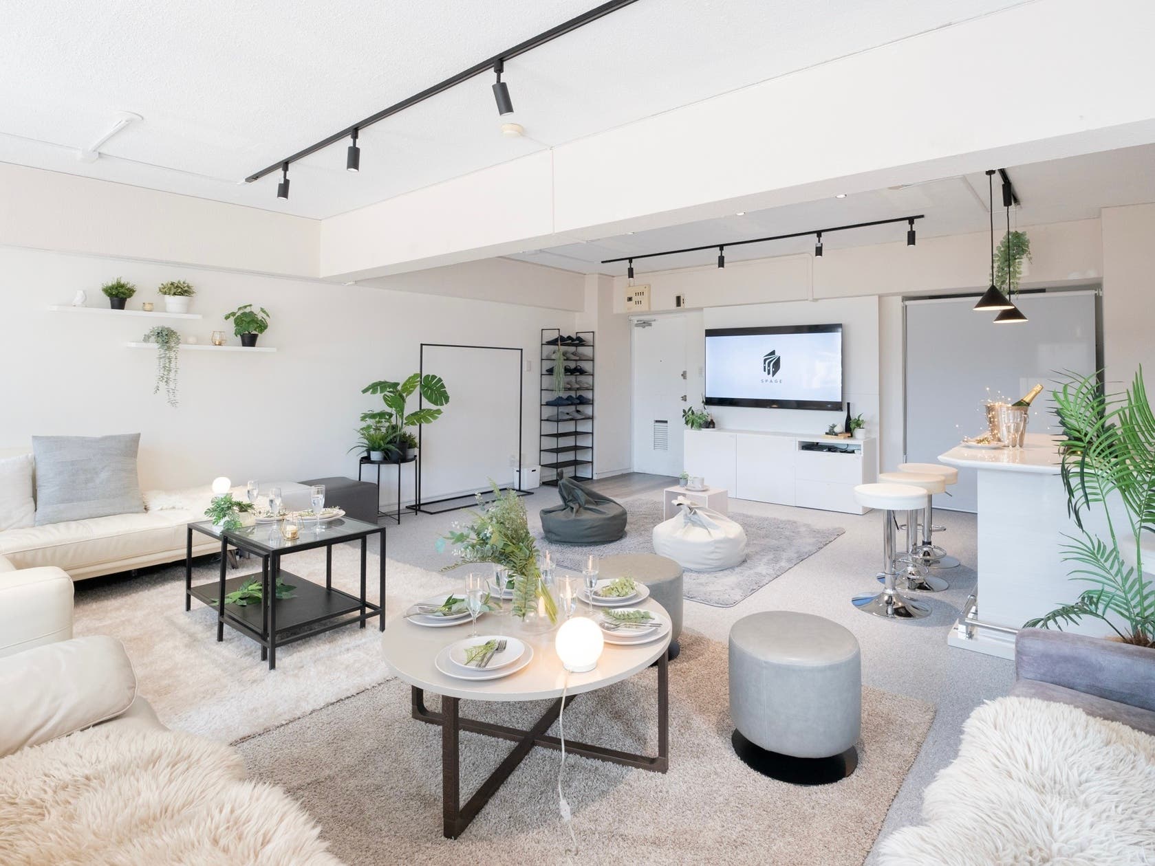 🌱《最大30名》名古屋駅4分｜広々26畳｜撮影・配信｜ロケ｜忘年会｜クリスマスパーティー🎄｜Wi-Fi｜24Hの写真10