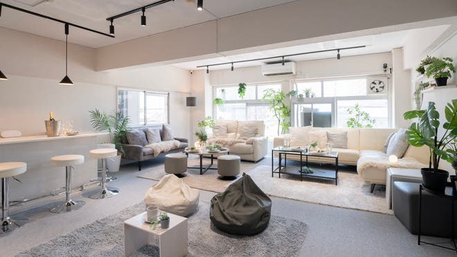 🌱《最大30名》名古屋駅4分|広々26畳|撮影・配信|ロケ|忘年会|クリスマスパーティー🎄|Wi-Fi|24Hの写真2