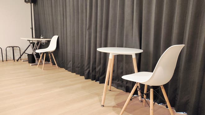 名古屋駅から地下鉄一駅 伏見駅から徒歩3分の多目的レンタル おしゃれでキレイなダンススタジオ の写真4