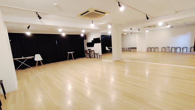 名古屋駅から地下鉄一駅 伏見駅から徒歩3分の多目的レンタル おしゃれでキレイなダンススタジオ の写真13