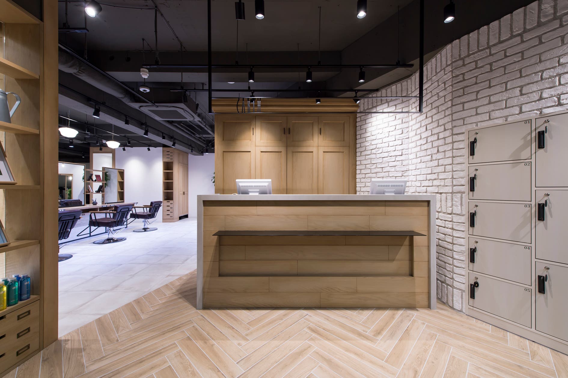 【EARTH 小平店】カットオープン席★大型サロンに併設されたレンタルサロン✂︎フリーランス/個人練習/美容業に最適♪の写真7