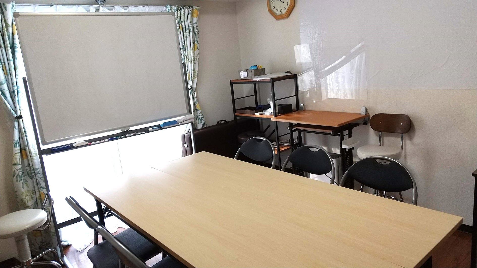 【24ｈ営業】【格安！初めてプランあり】【飲食OK・Wi-Fi無料CP中】テーブルゲーム、貸会議室、貸教室、面接、撮影の写真5