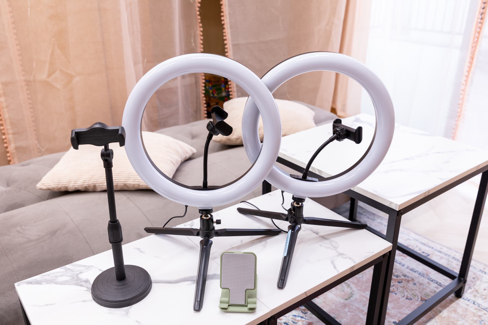 LEDリングライトの画像1