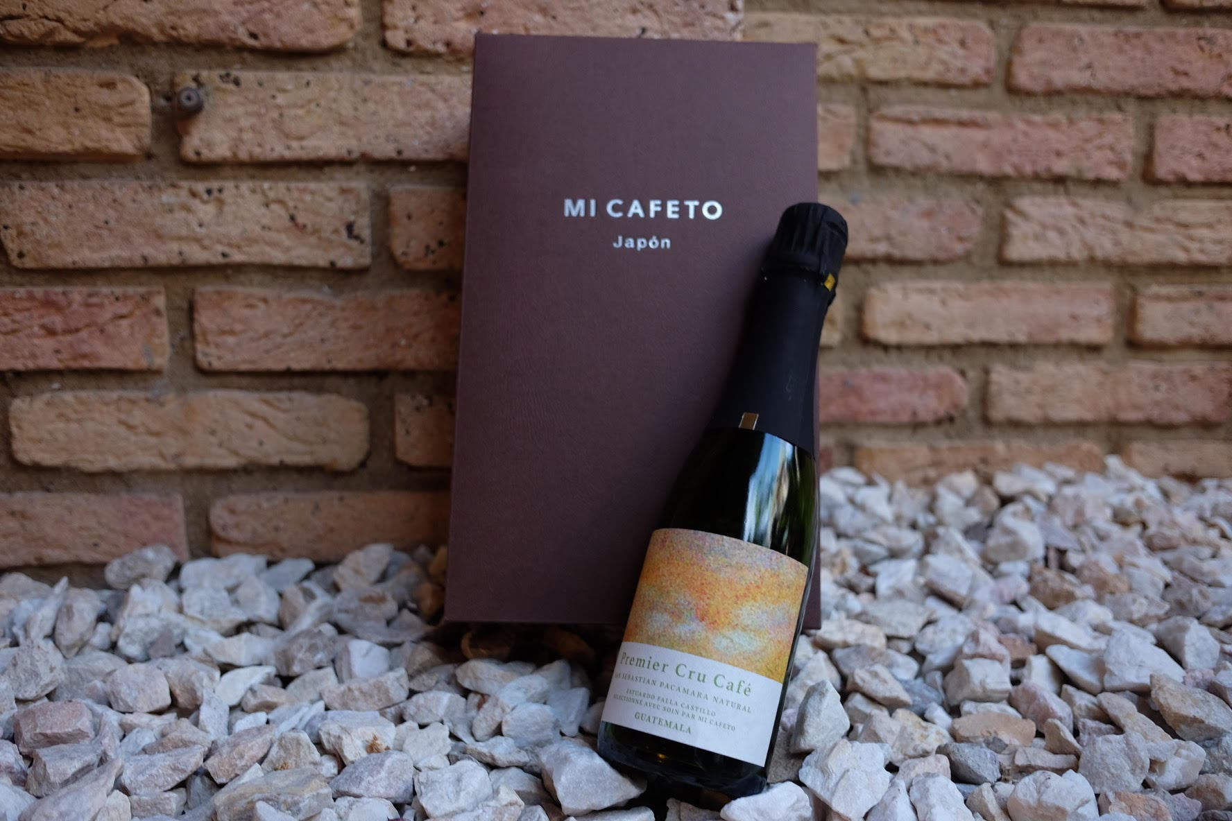 表参道駅から徒歩２分。テラス席も店内も使えるカフェ。撮影場所としておすすめ。の写真6