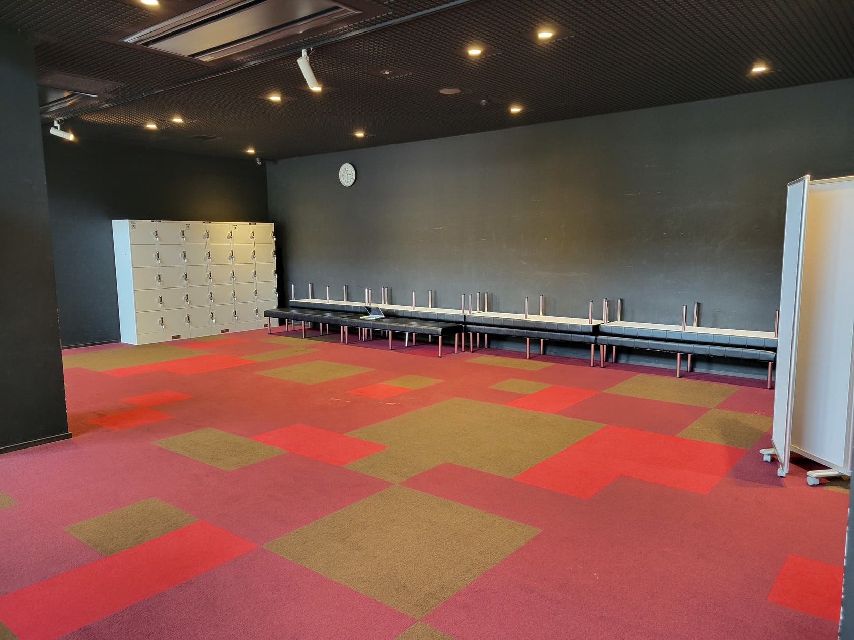 【最寄り駅から徒歩5分】クールジャパンパーク大阪・大ホールのロビーのみ。の写真5