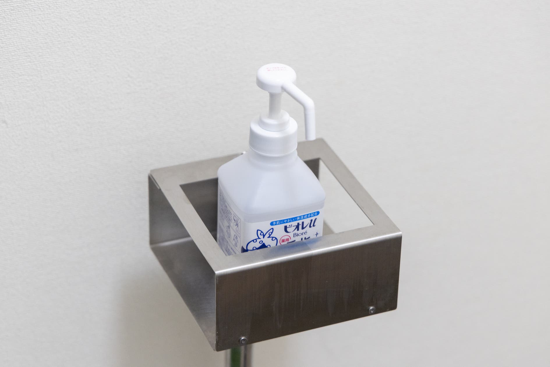 恵比寿駅徒歩2分｜完全個室｜シャワー｜豊富なトレーニング機材｜マッサージ台｜Wi-Fi｜会議室｜打ち合わせの写真10