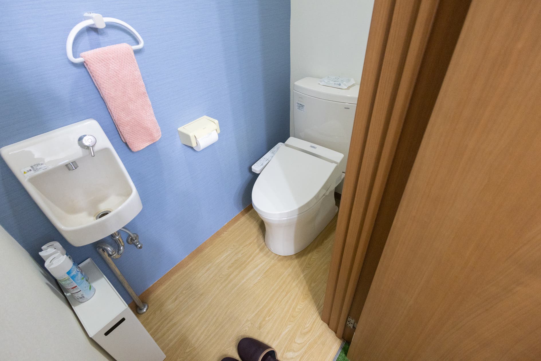 恵比寿駅徒歩2分｜完全個室｜シャワー｜豊富なトレーニング機材｜マッサージ台｜Wi-Fi｜会議室｜打ち合わせの写真11