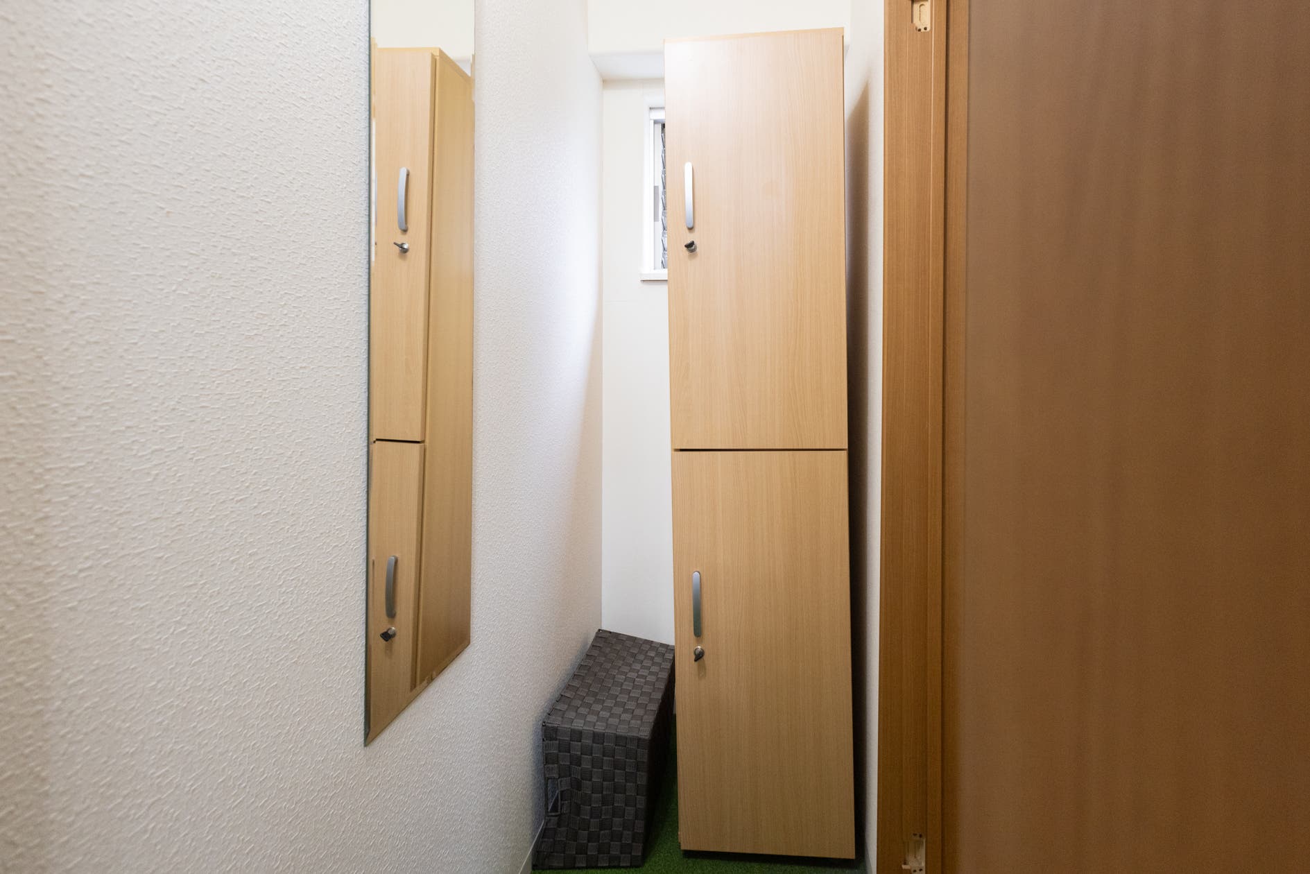 恵比寿駅徒歩2分｜完全個室｜シャワー｜豊富なトレーニング機材｜マッサージ台｜Wi-Fi｜会議室｜打ち合わせの写真14