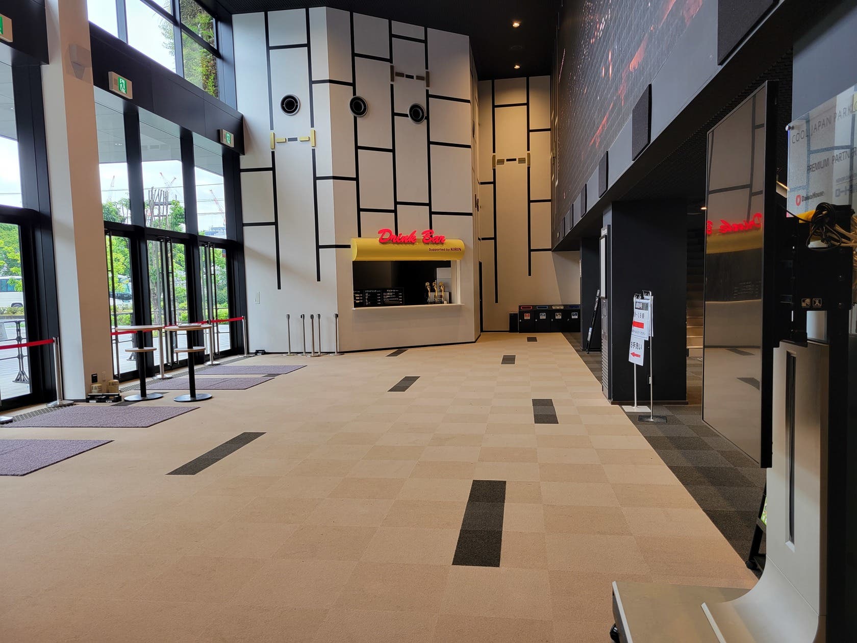 【最寄り駅から徒歩5分】クールジャパンパーク大阪・中ホールのロビーのみ。の写真7