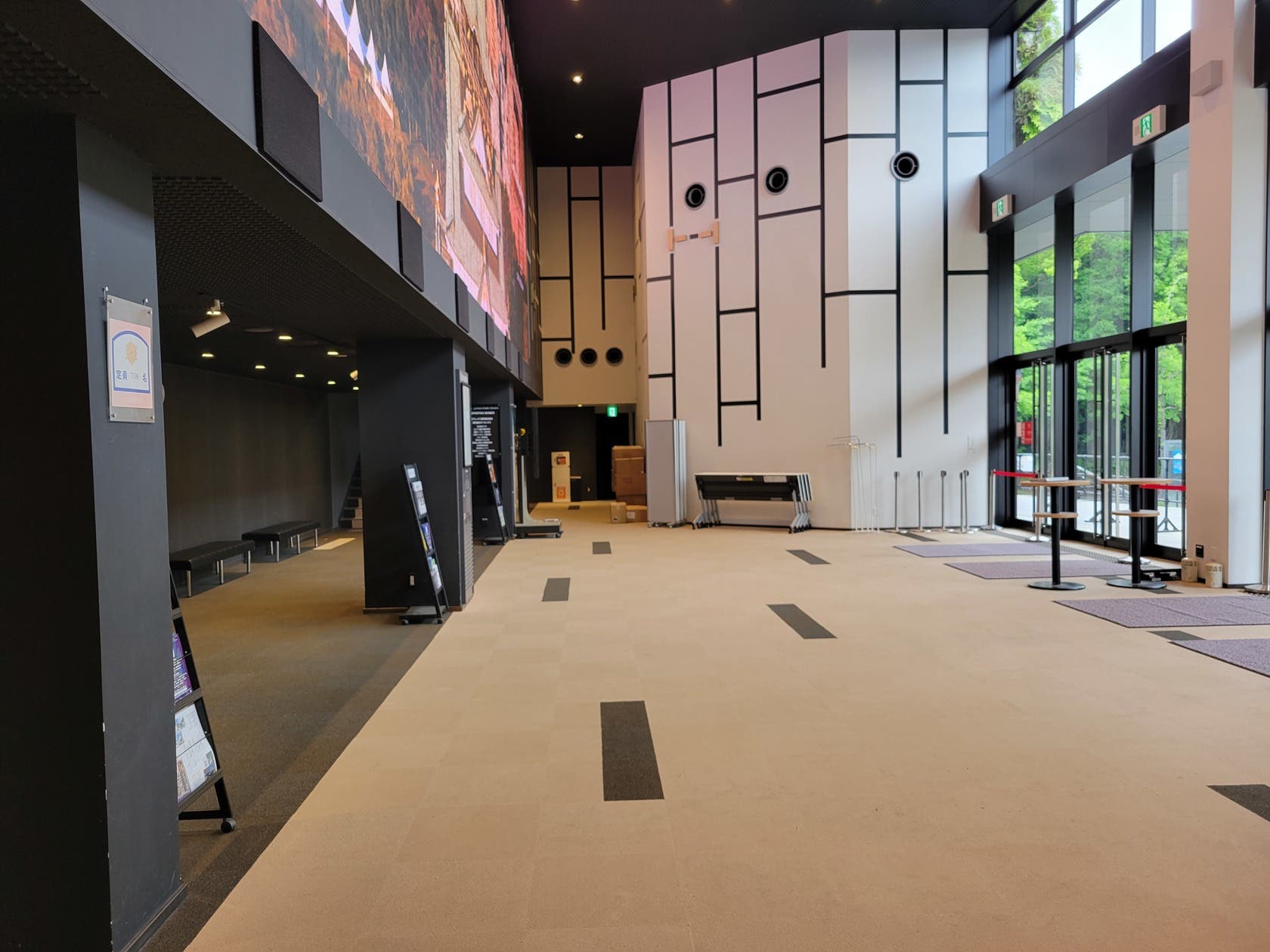 【最寄り駅から徒歩5分】クールジャパンパーク大阪・中ホールのロビーのみ。の写真8