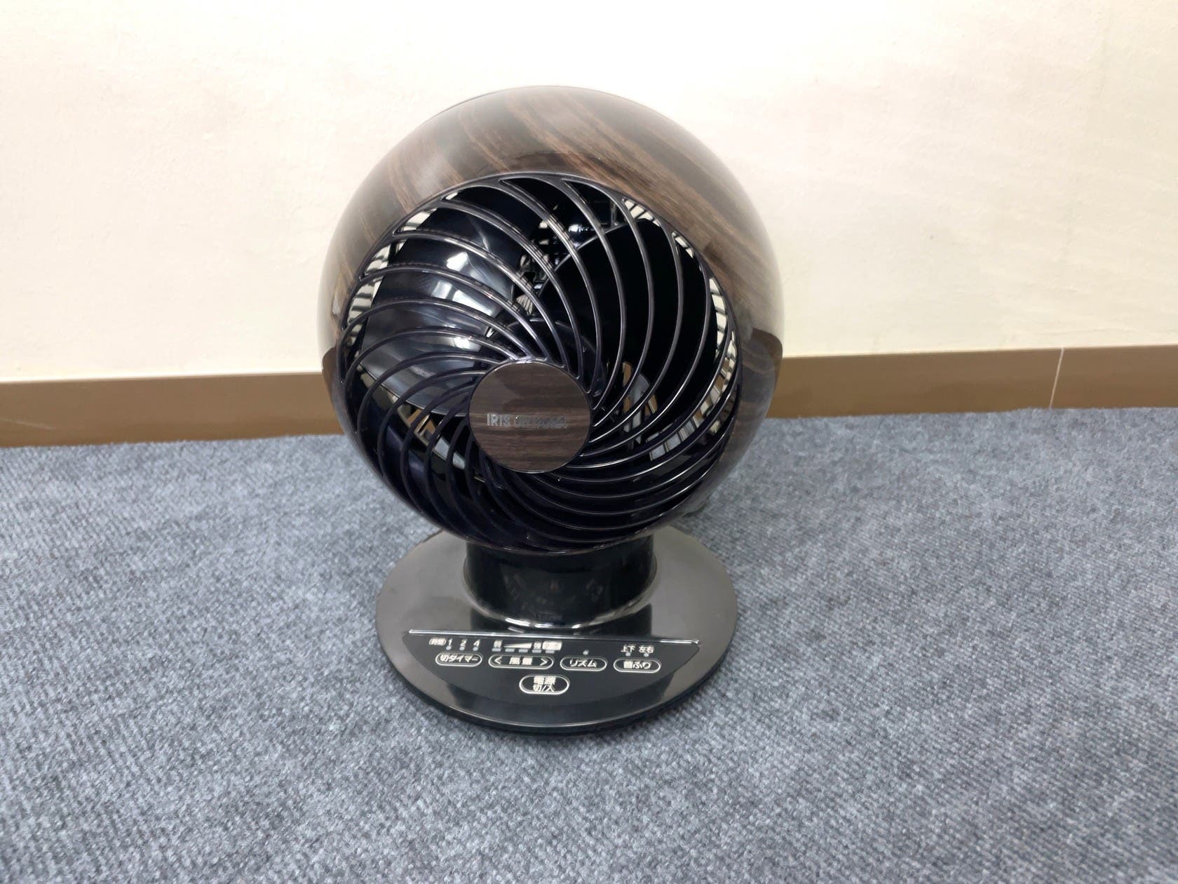 上本町駅徒歩4分！独占ワンフロア貸しで快適！50インチモニター・高速Wi-Fiなど備品も充実！入室前後10分間無料！の写真14