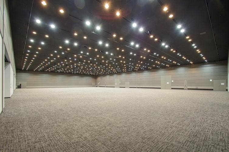 【ベルサール新宿グランド】HALL全体の写真1