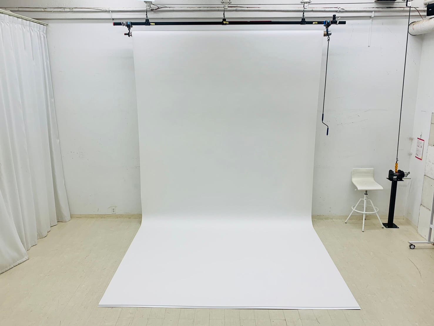 バックペーパー：スーパーホワイト(01)の画像1