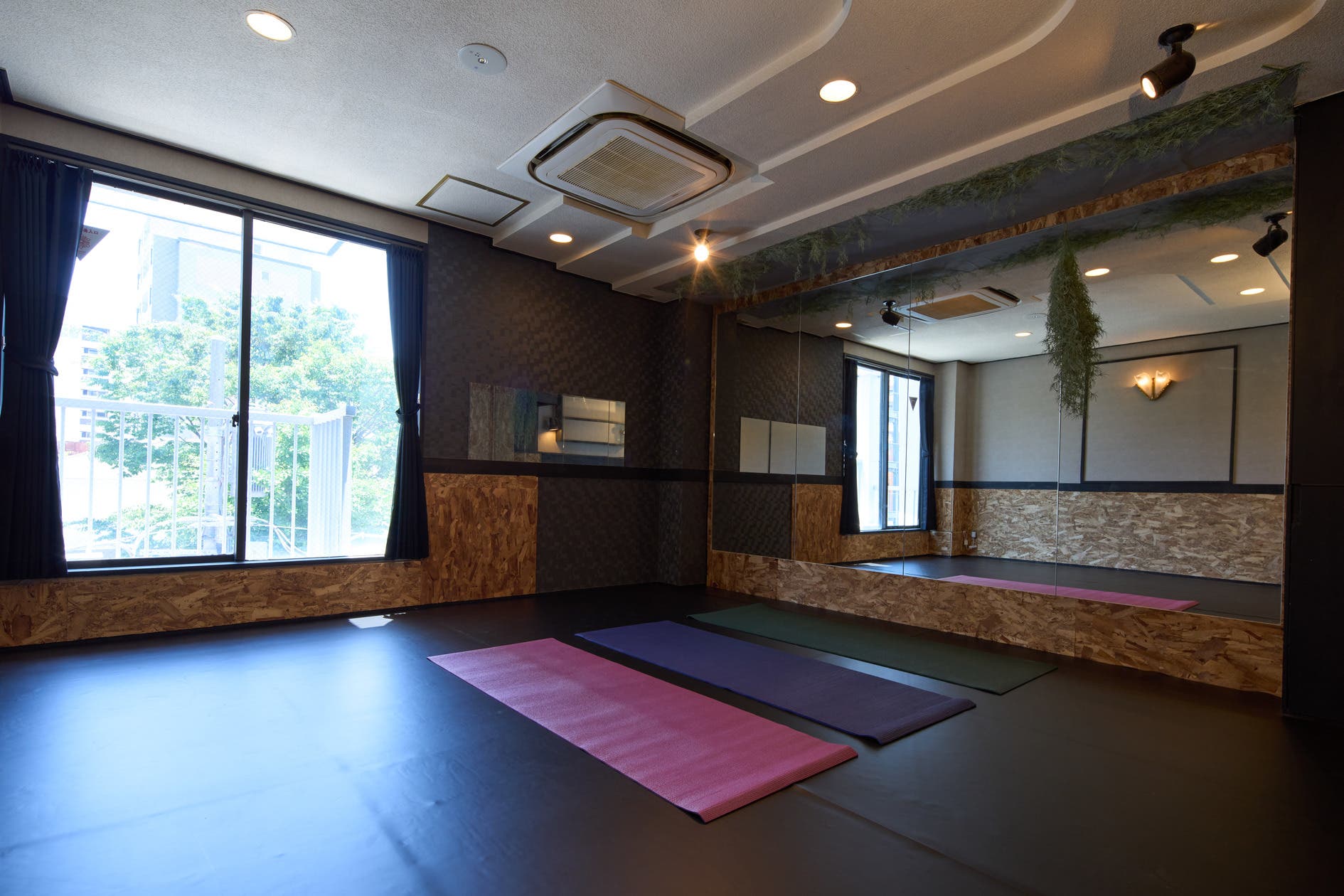 平塚駅西口徒歩5分！地域最安値！ダンス・ヨガ向けスタジオ！整体・マッサージ向けレンタルサロンとしても使える多機能スペース！の写真6
