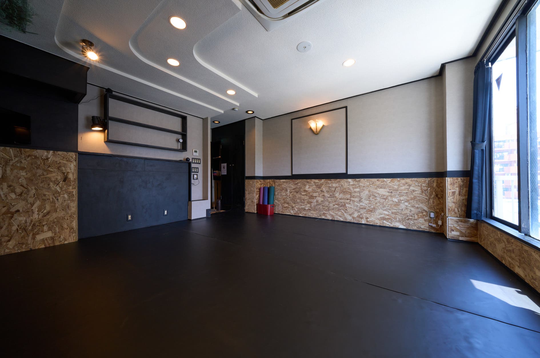 平塚駅西口徒歩5分！地域最安値！ダンス・ヨガ向けスタジオ！整体・マッサージ向けレンタルサロンとしても使える多機能スペース！の写真10