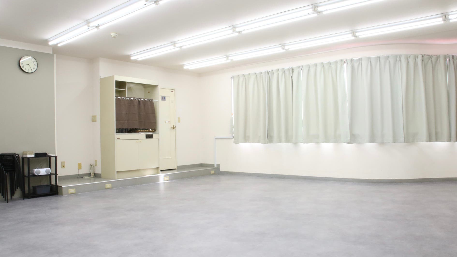 【春日野道駅5分】長時間割最大15％OFF✨地域最安値の広いスタジオでダンス、ヨガ、バレエができる⭐️バレエバーも設置⭐️の写真10