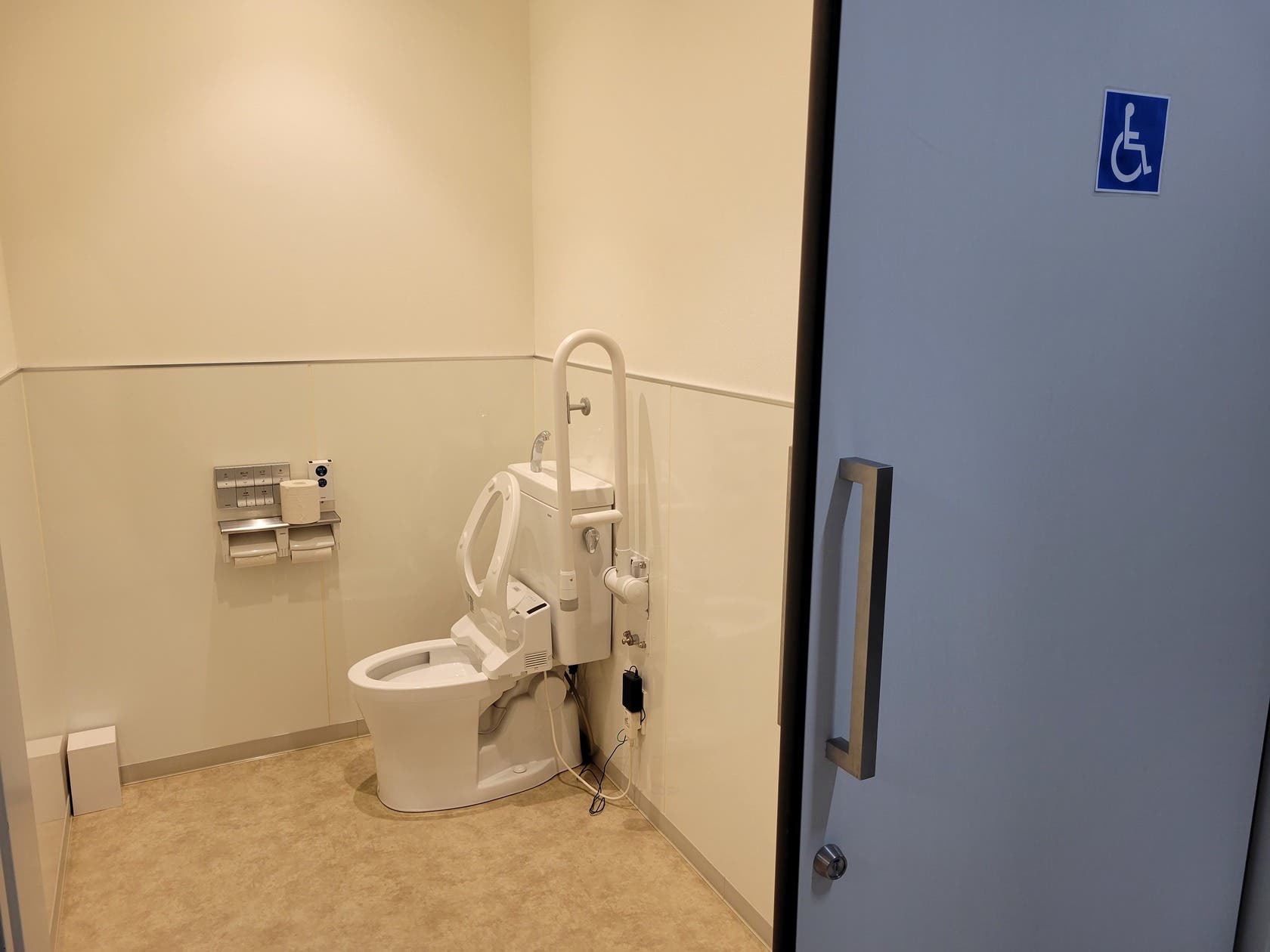 【最寄り駅から徒歩5分】クールジャパンパーク大阪・中ホールのステージのみ。の写真11