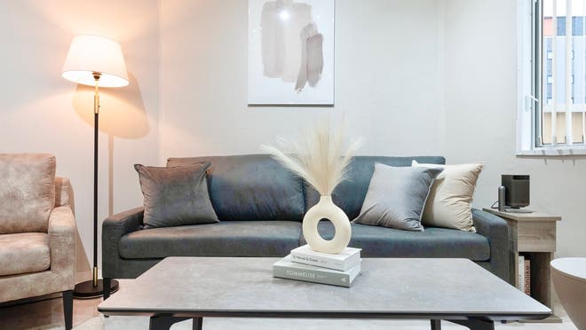 【ブライト名古屋】《名古屋駅3分🚃》最大20名🎉100㌅巨大スクリーン/🆗飲食🆗/懇親会/パーティ/💻ビジネスに最適💻の写真12