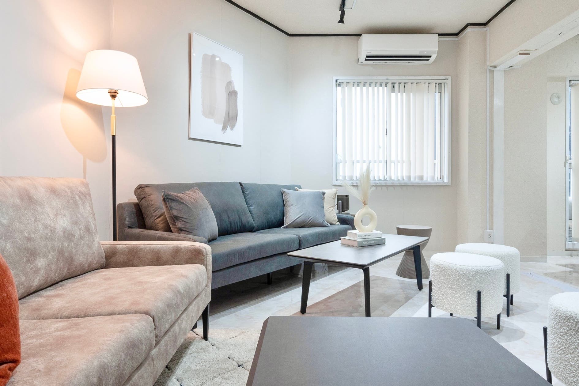 【ブライト名古屋】《名古屋駅3分🚃》最大20名🎉100㌅巨大スクリーン/🆗飲食🆗/懇親会/パーティ/💻ビジネスに最適💻の写真11