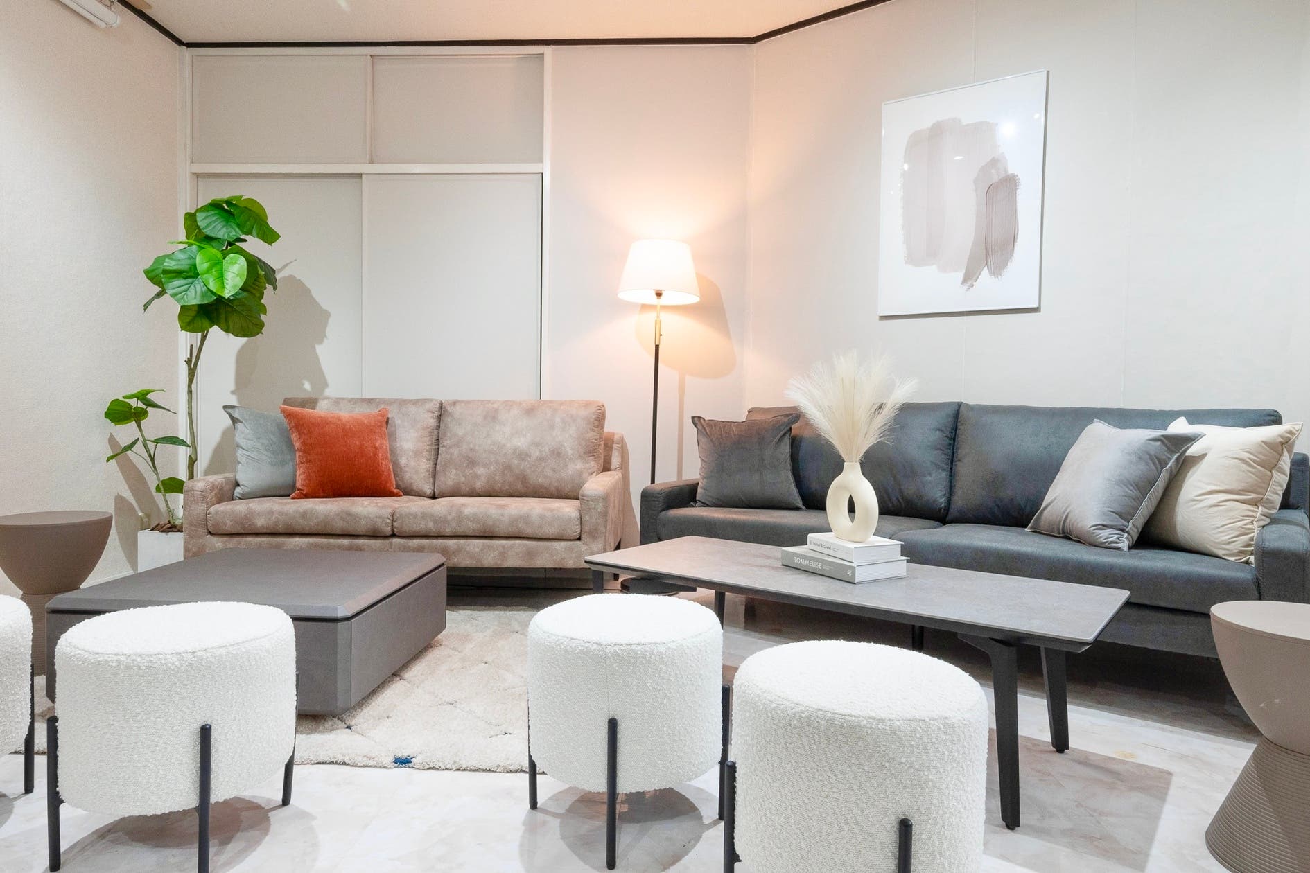 【ブライト名古屋】《名古屋駅3分🚃》最大20名🎉100㌅巨大スクリーン/🆗飲食🆗/懇親会/パーティ/💻ビジネスに最適💻の写真9