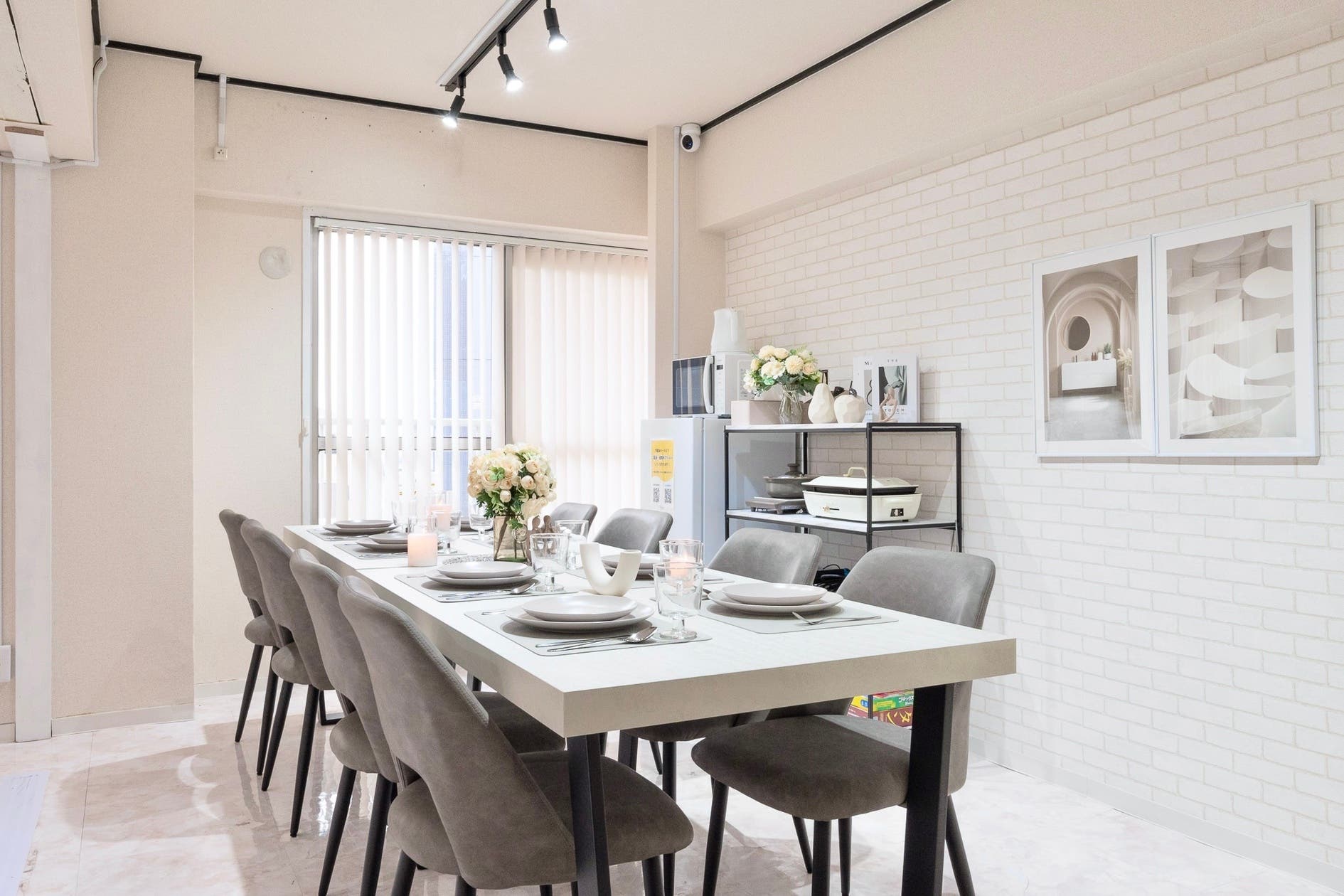 【ブライト名古屋】《名古屋駅3分🚃》最大20名🎉100㌅巨大スクリーン/🆗飲食🆗/懇親会/パーティ/💻ビジネスに最適💻の写真6