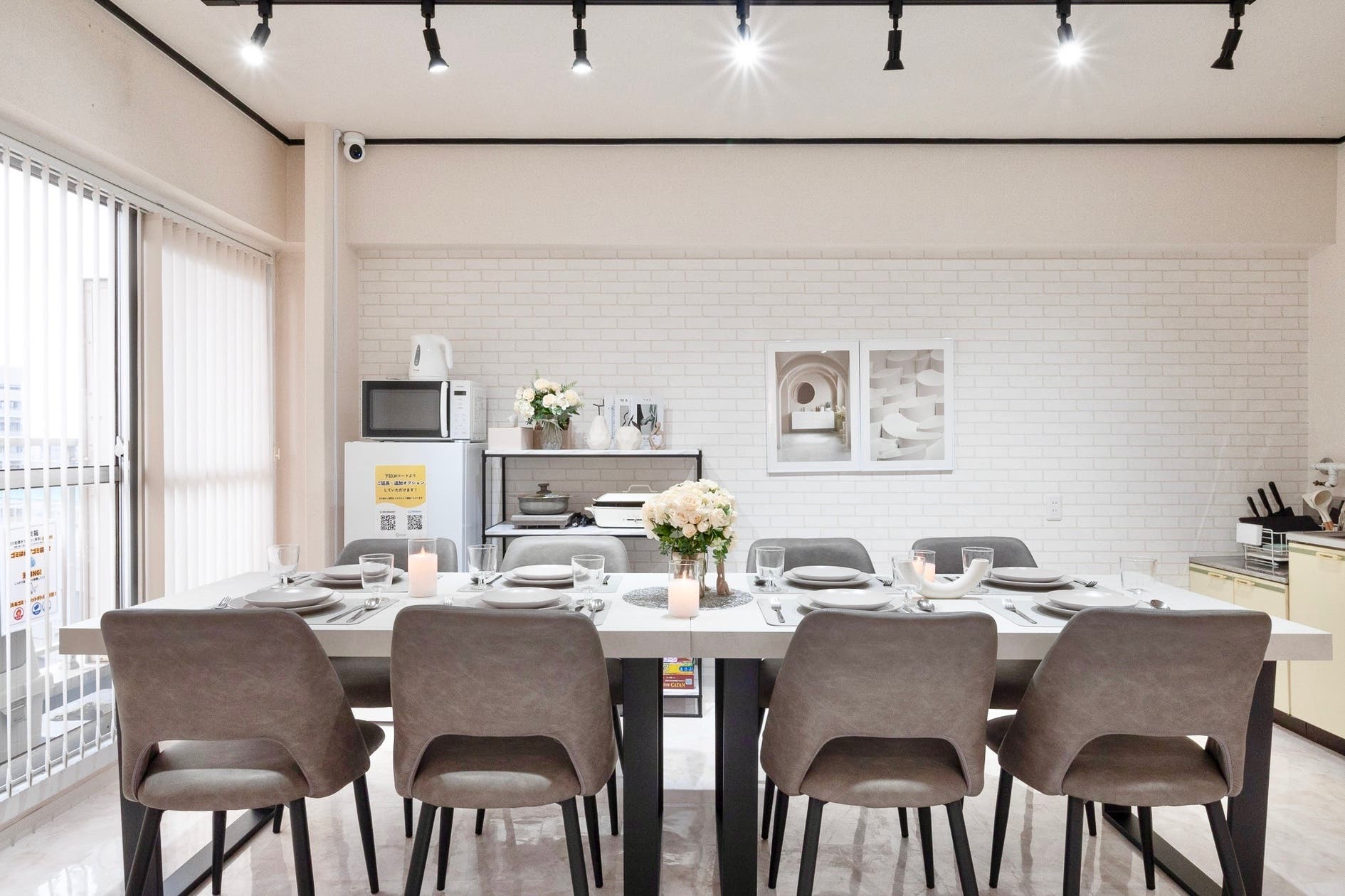 【ブライト名古屋】《名古屋駅3分🚃》最大20名🎉100㌅巨大スクリーン/🆗飲食🆗/懇親会/パーティ/💻ビジネスに最適💻の写真13