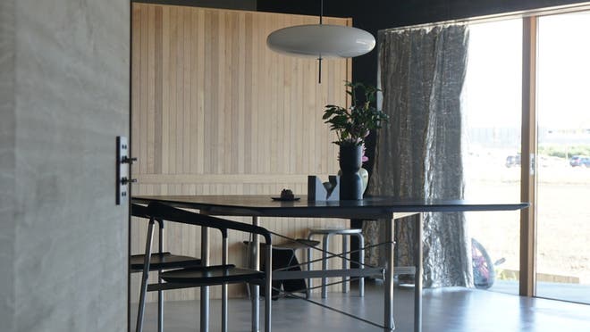 名古屋駅から電車とタクシーで20分のモダンなスタジオの写真1