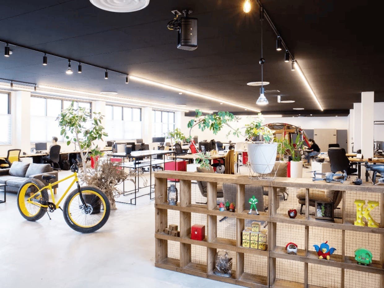 ジユウノハコ 名古屋駅西口店 20名部屋【名古屋駅徒歩6分！デザインにこだわった貸し会議室】の写真6