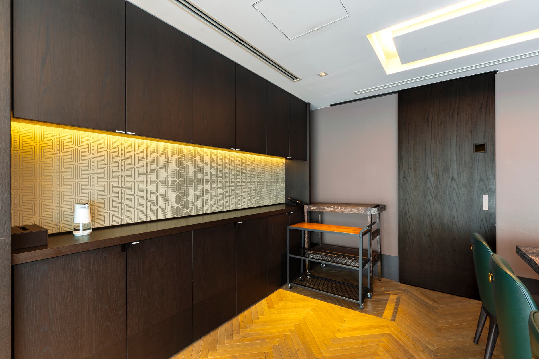 スペモ✨クリスマス🎄表参道駅4分🍷ラグジュアリーな空間🥂会議⌨️撮影🎥411_AoyamaWineBase/DININGの写真14