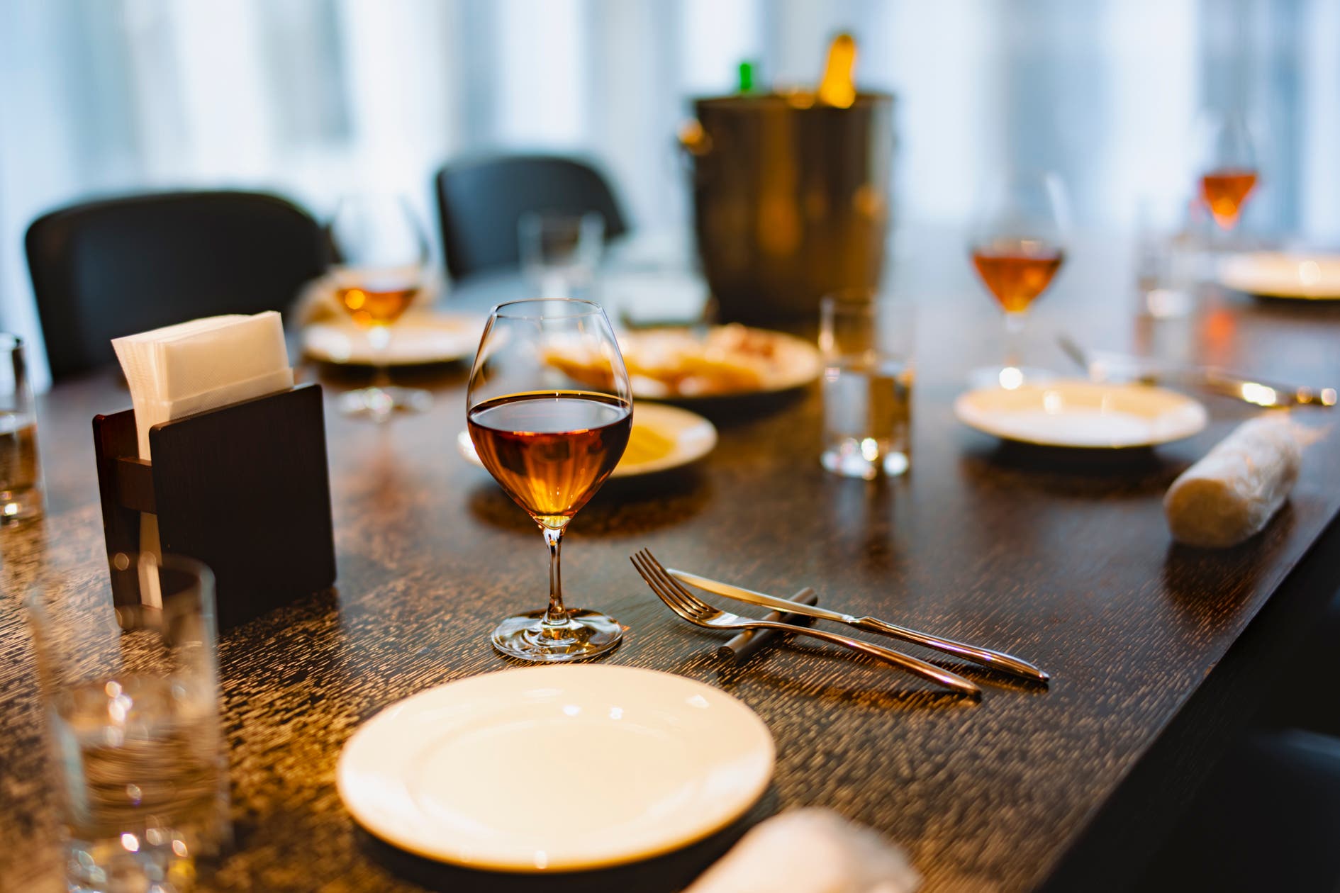 スペモ✨クリスマス🎄表参道駅4分🍷ラグジュアリーな空間🥂会議⌨️撮影🎥411_AoyamaWineBase/DININGの写真25