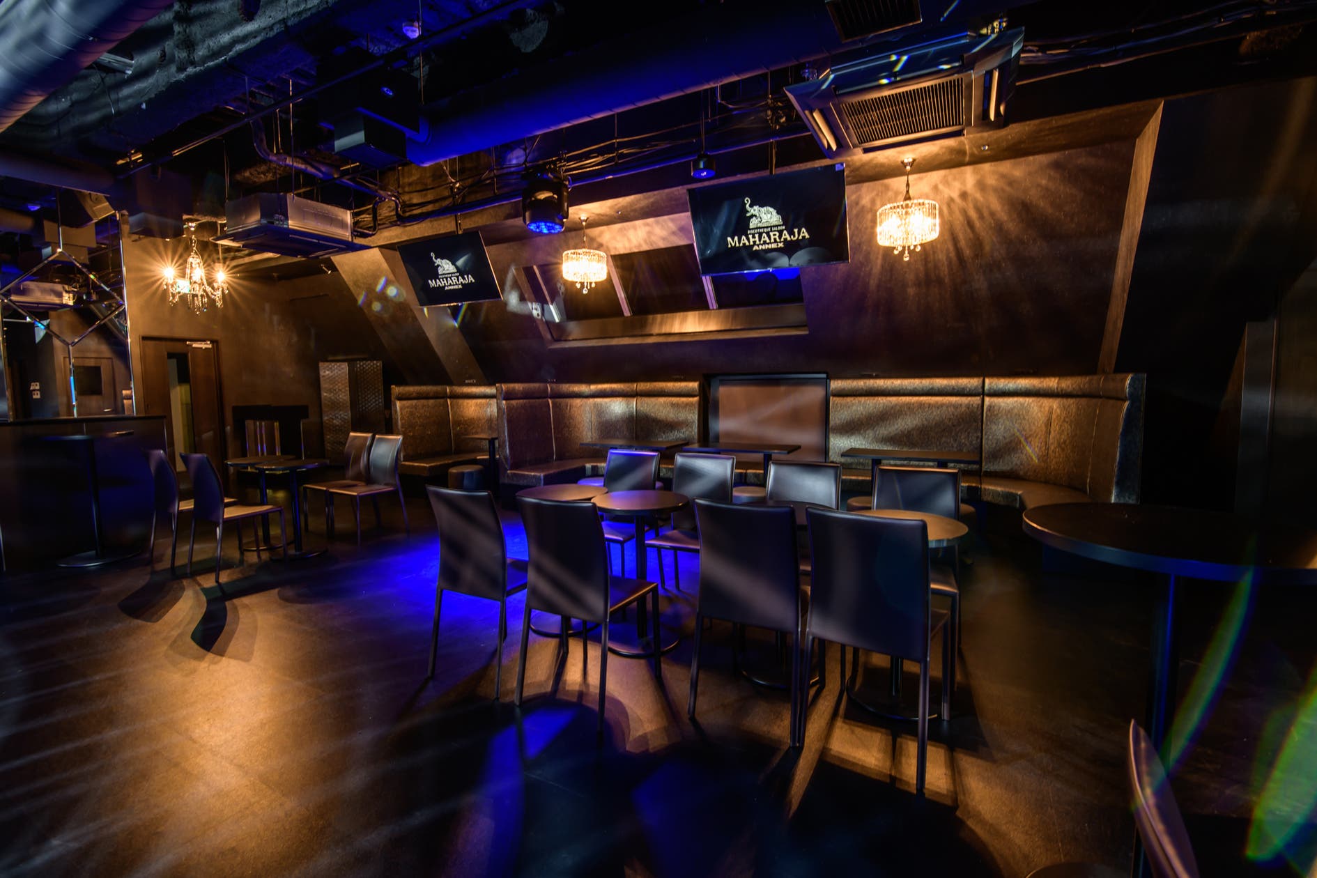 六本木駅から徒歩1分の写真3