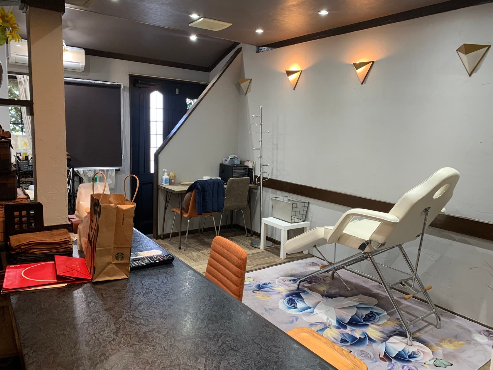 駅近2路線徒歩5分圏内、アットホームな美容室設備付き、マッサージベッド、カフェカウンター付きレンタルサロン‼︎の写真19