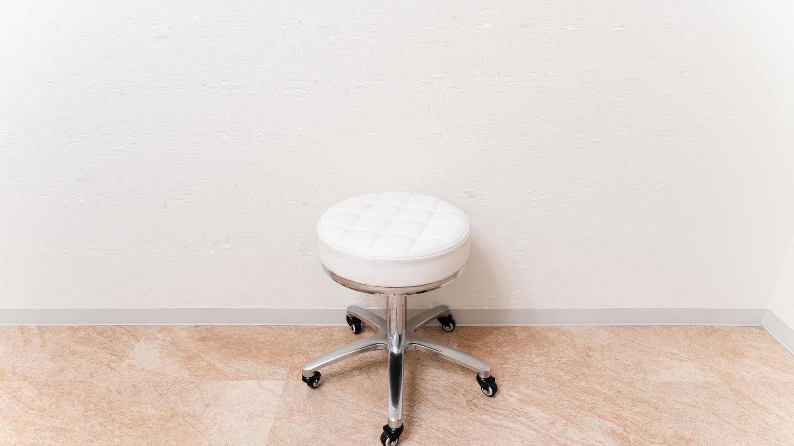 【NEW OPEN】今なら10%off✨五反田2分🎁完全個室レンタルサロン即予約可|エステ・整体・メイク・ネイル・ヨガの写真8