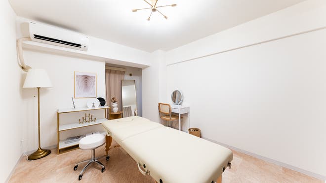 【NEW OPEN】今なら10%off✨五反田2分🎁完全個室レンタルサロン即予約可|エステ・整体・メイク・ネイル・ヨガの写真1