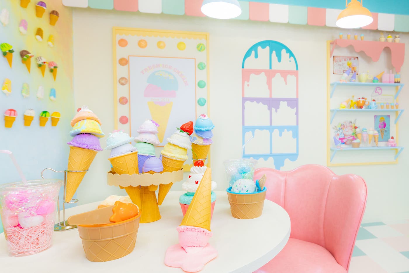 【マルチスタジオ】個性的な背景色が楽しめるレンタルスタジオ ダンス可能!TVや雑誌の撮影実績多数！の写真4