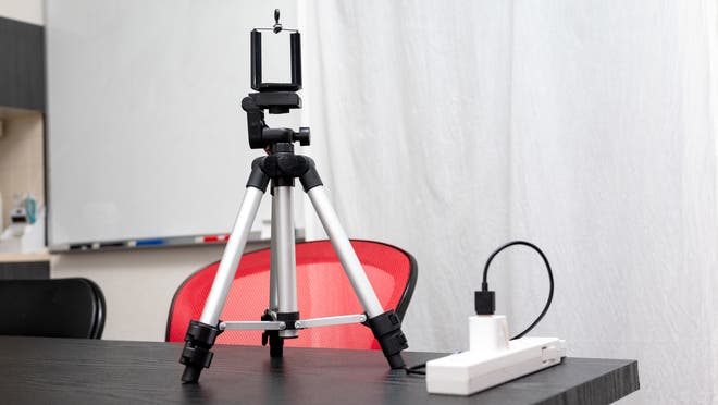 【天神南駅徒歩4分】完全個室/会議や打合せに/フリーWiFi・50型TVモニター・DVDプレーヤー・ホワイトボード無料の写真10