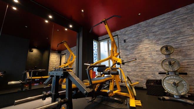 レンタル開始!宝塚南口5分圏内のトレーニングゾーンで集中して鍛えよう!の写真1