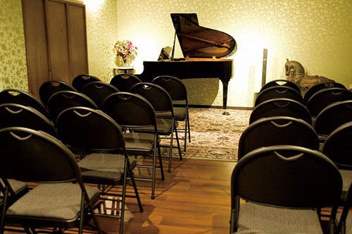 グランドピアノ(調律の依頼）の画像1