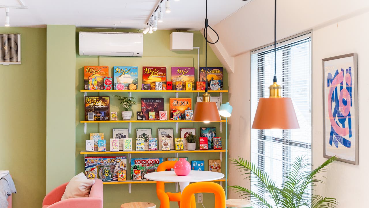 ボドゲ五反田1号店🌟ボードゲーム60種類🎲プロジェクター📽️大画面TV📺光回線の写真5