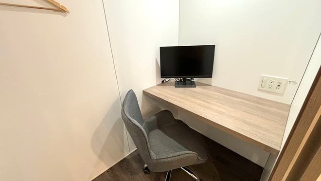 【MEGAドン・キホーテ豊見城6F】1時間660円!テレカンBOX②|無料駐車場・フリードリンク付◎ の写真4