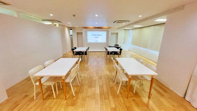 大型モニター86インチ付属/高速Wi-Fi完備/恵比寿駅より徒歩5分/貸し会議室/Studio CRESCの写真4