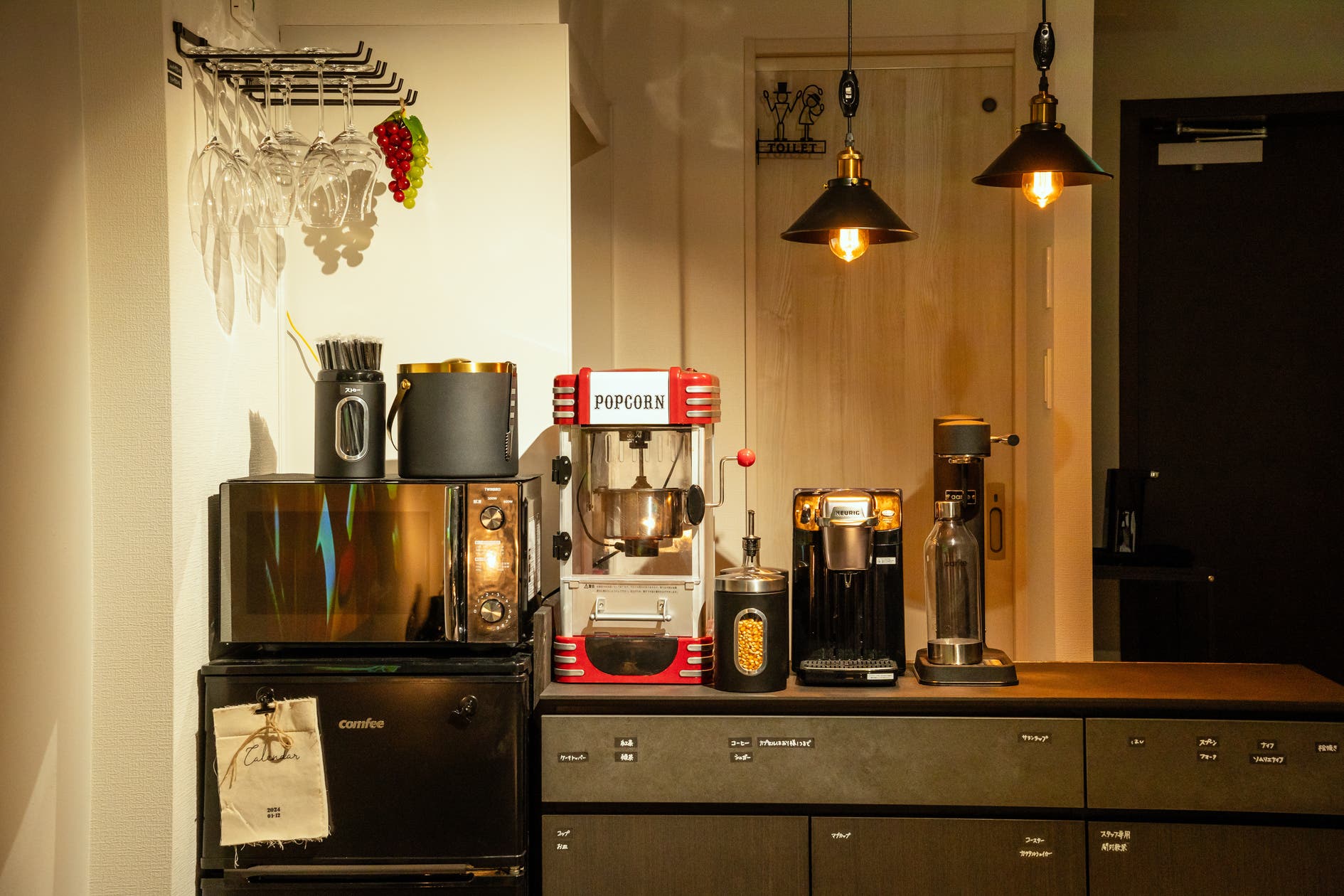 クリスマス🎄忘年会🎉大人の秘密基地㊙️｜120㌅大画面｜映画見放題｜高音高画質｜無料設備多数｜ゴミ捨てオプションあり🚮の写真11