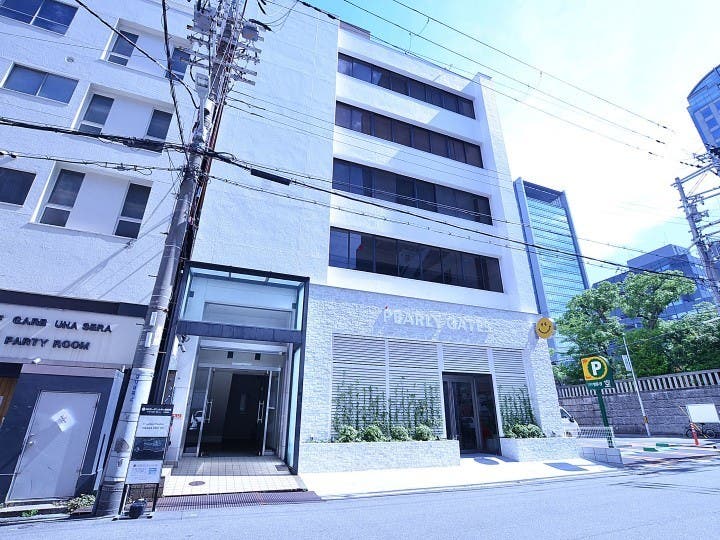 【2F-ワンフロア】約300㎡の広さで自然光が窓からたっぷり差し込む、日当たり良好の明るい撮影スタジオ。【大阪市中央区】の写真17