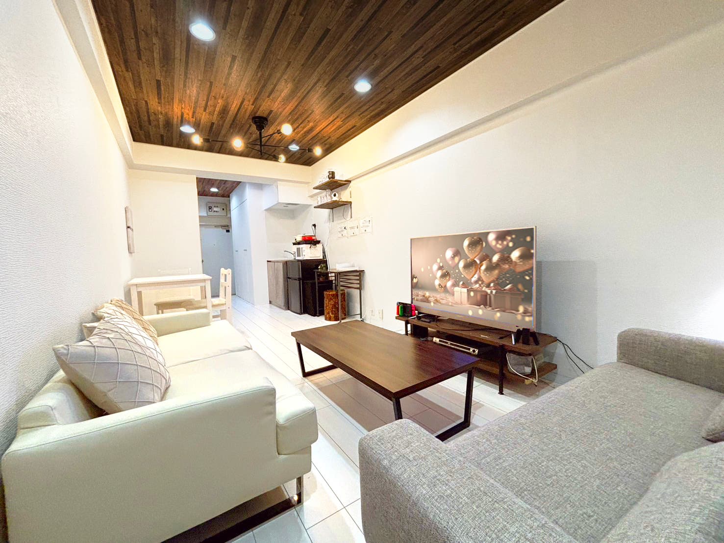 【高田馬場1分】2024リニューアル✨ルームルーム🎉大型📺 ゲームネトフリ・アマプラ高速wifi✨パーティ・テレワーク😊の写真3