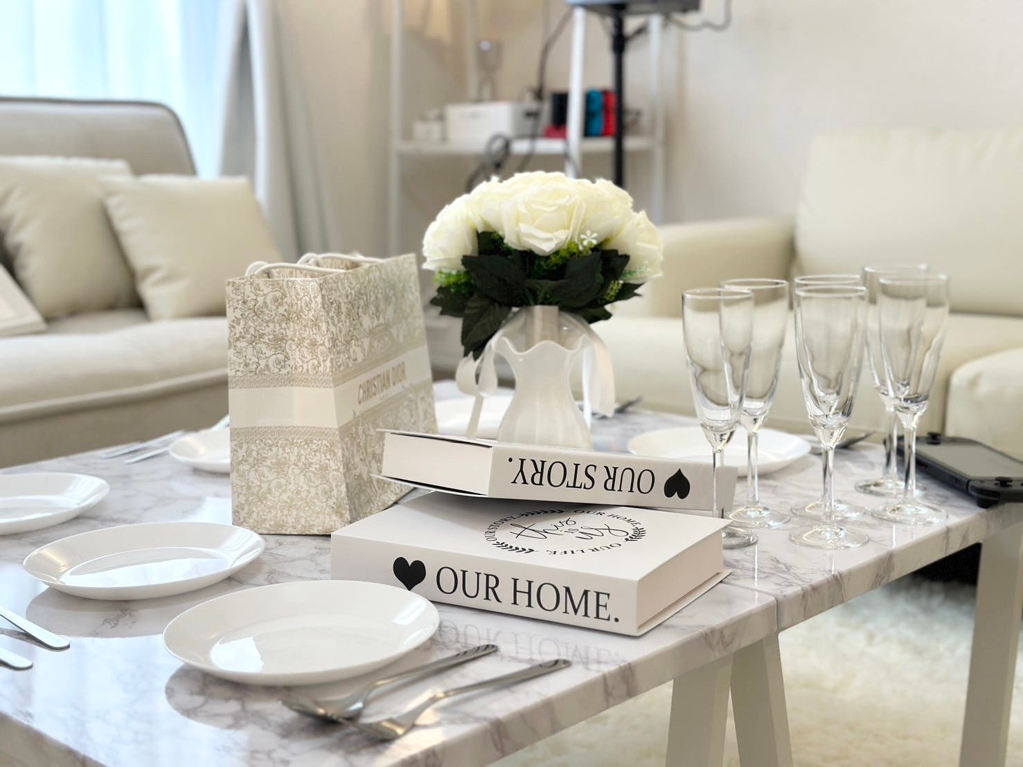 真っ白インテリア🤍クリスマス小物多数🎄✨120㌅大型スクリーン📽️3色変化LED照明✨ゴミ捨て無料！の写真12