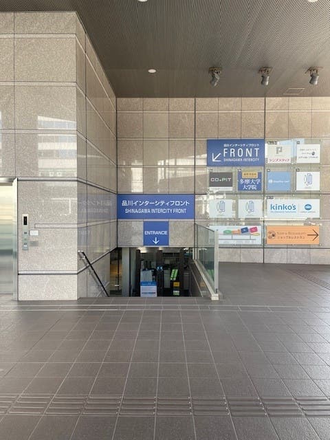 【部屋番号R0６】急なWEB会議に対応できる一人用完全個室の写真5