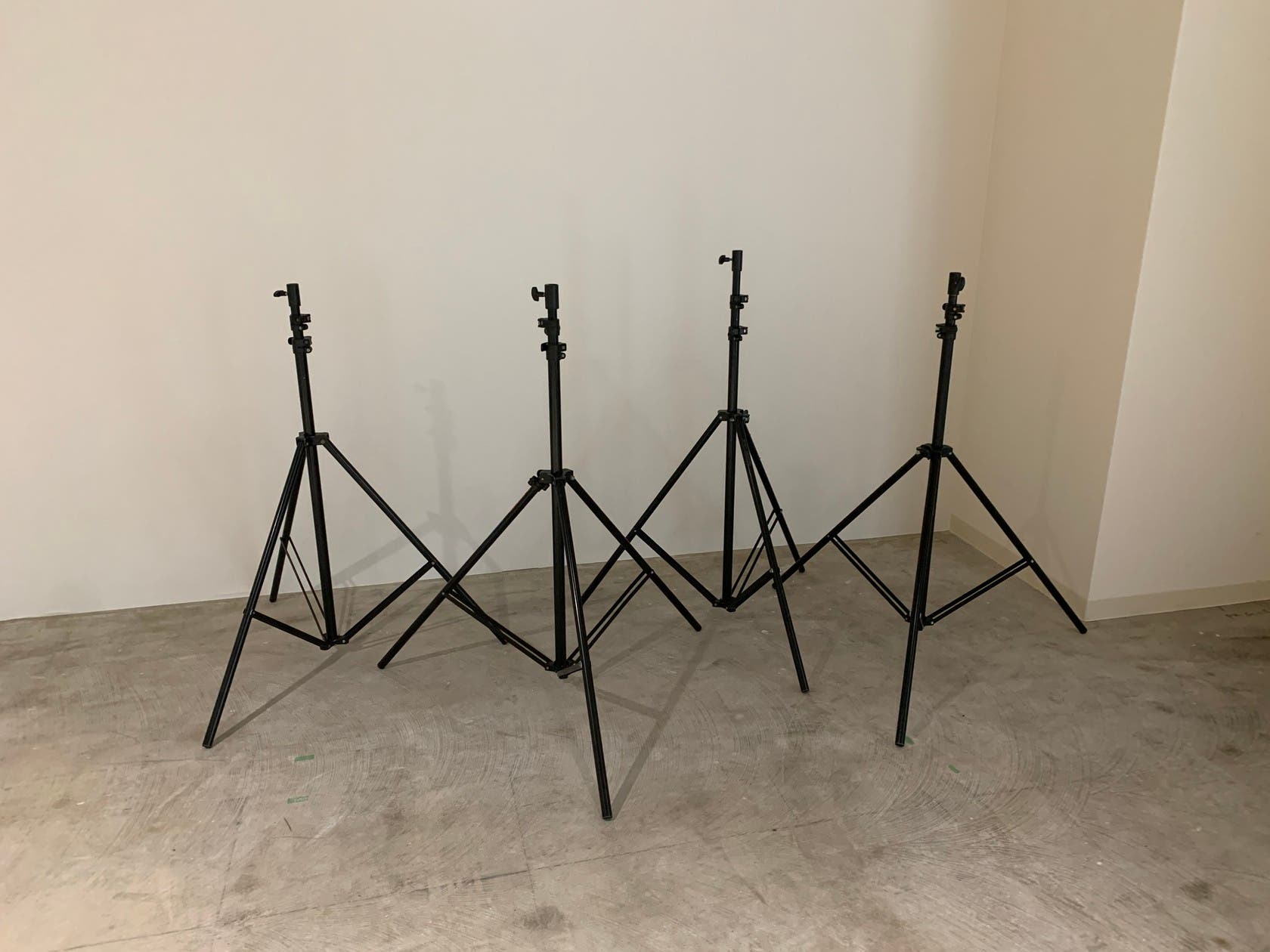 ノーマルスタンド×4本の画像1