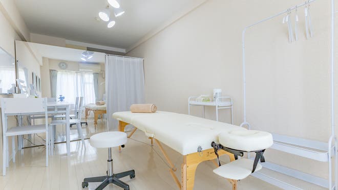 【年末年始20%OFF‼️12.29-1.4】東中野駅3分✨3h以上プラン超お得✨静寂✨完全個室の隠れ家サロン✨白基調の上質空間の写真2