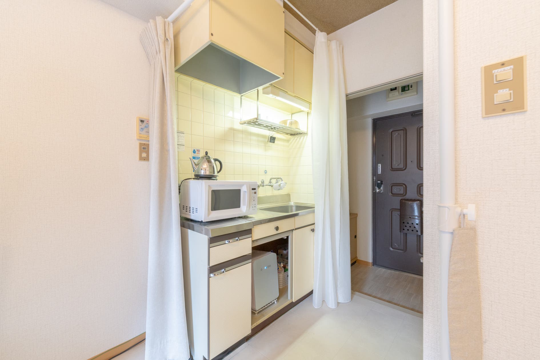 【平日お昼 880円😳！訳アリ価格！】さらに30分 清掃タイム付き！赤坂駅 徒歩１分🌙月をテーマにした完全個室サロンの写真11