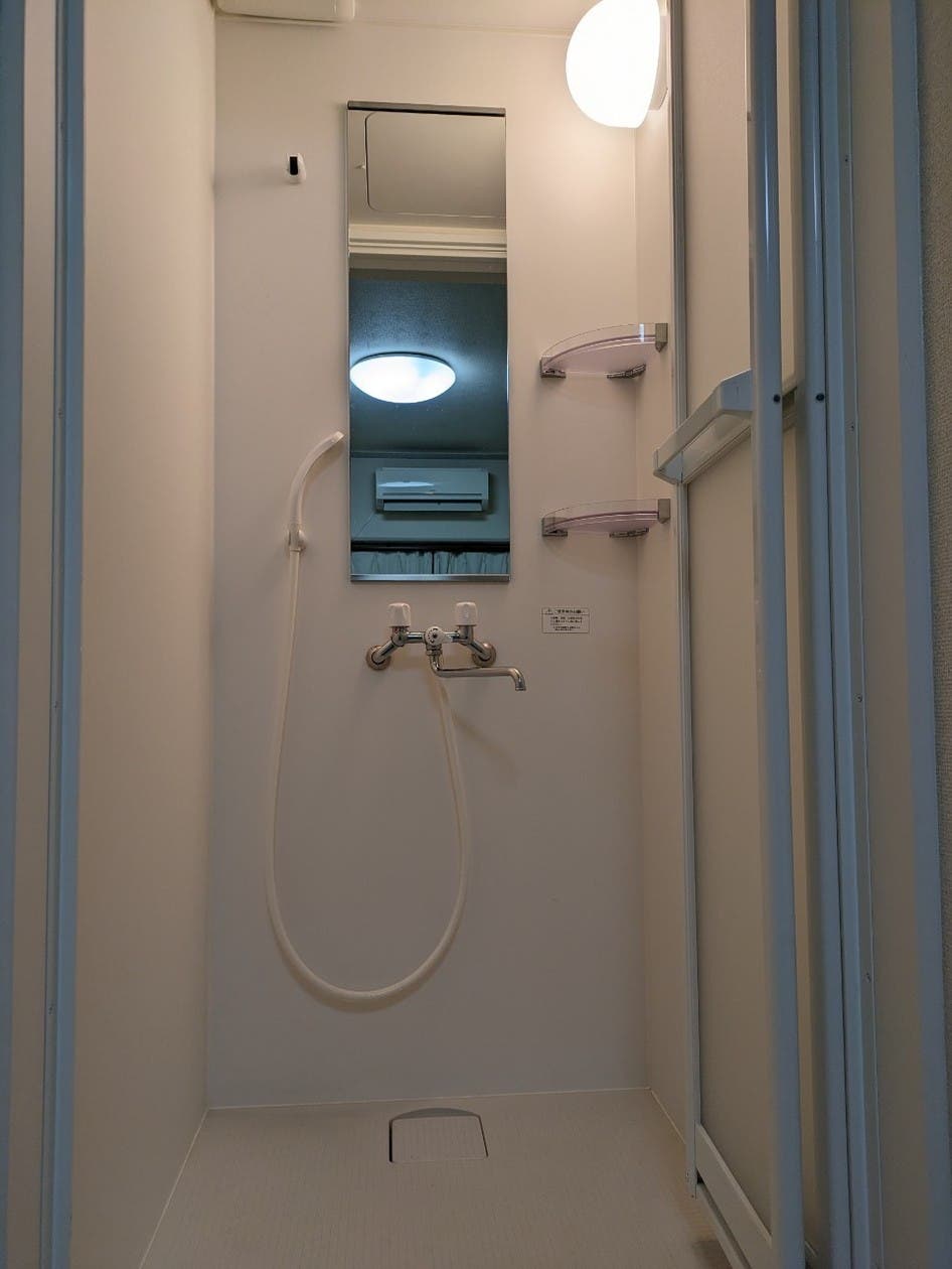 【先着100組限定格安プラン】金山駅徒歩1分✨BRUNO飲み会🍺Netflix見放題🤩ボードゲーム１５種類✨高速Wifi✨の写真17